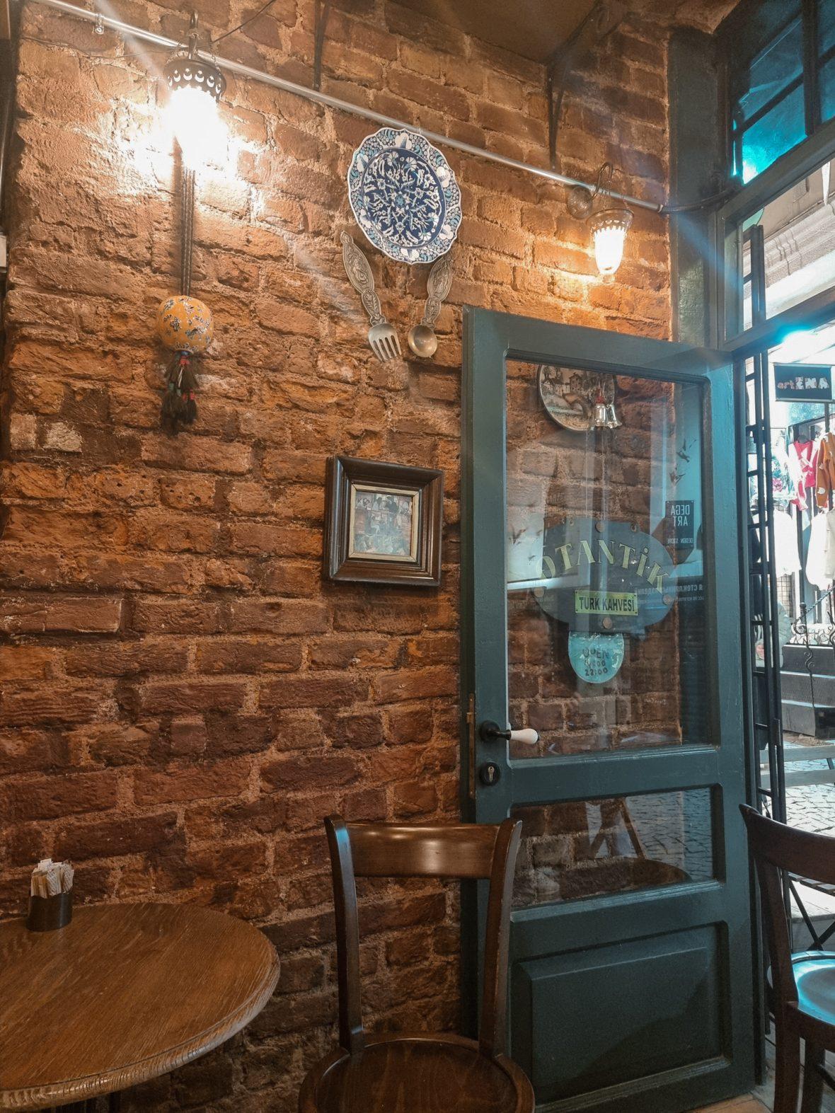 The Best Coffee Shops in Istanbul - The Elegant Wanderer